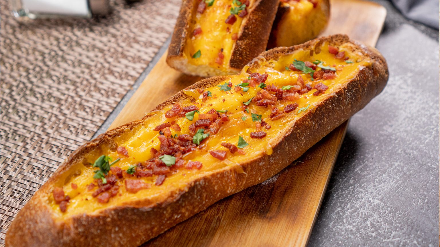 21 Best American Breakfast Foods to Start Your Day Right - Recipes.net