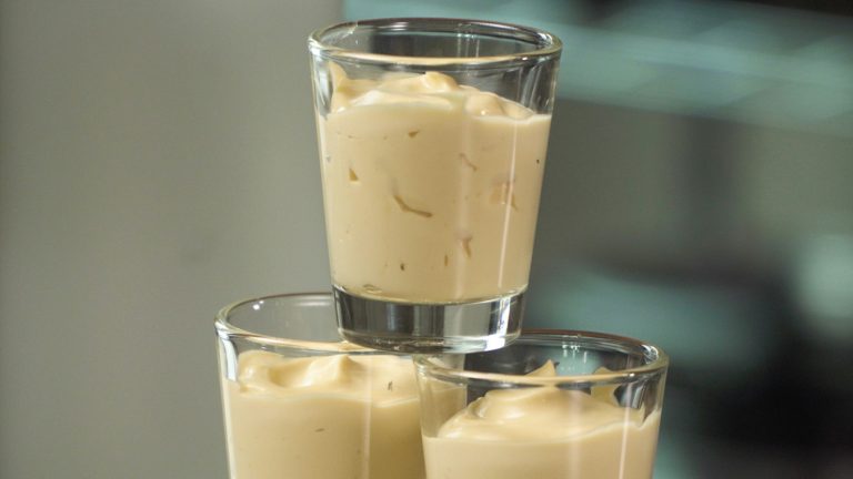 Creamy Vanilla Pudding Shots Recipe - Recipes.net