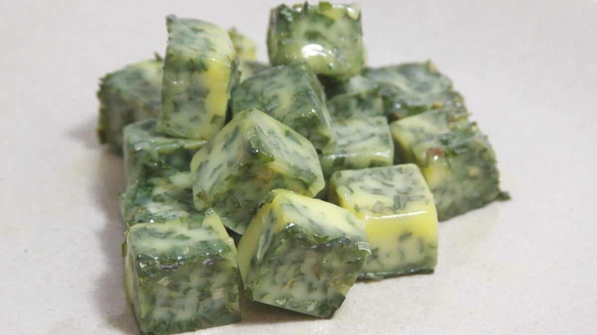 What Is Savory: All About The Herb and 4 Tasty Recipes - Recipes.net