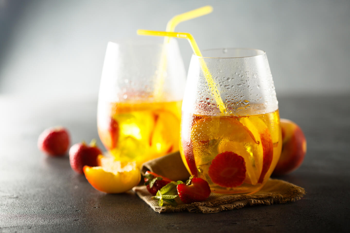 20 Refreshing Peach Schnapps Drinks to Try - Recipes.net