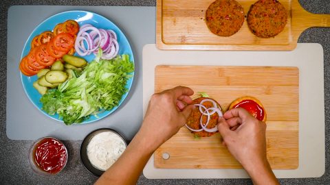 Copycat Red Robin Veggie Burger Recipe - Recipes.net