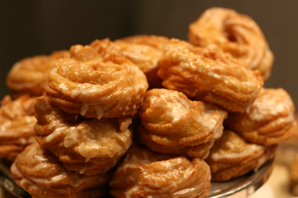 French Cruller Recipe (Dunkin' Donuts Copycat) | Recipes.net