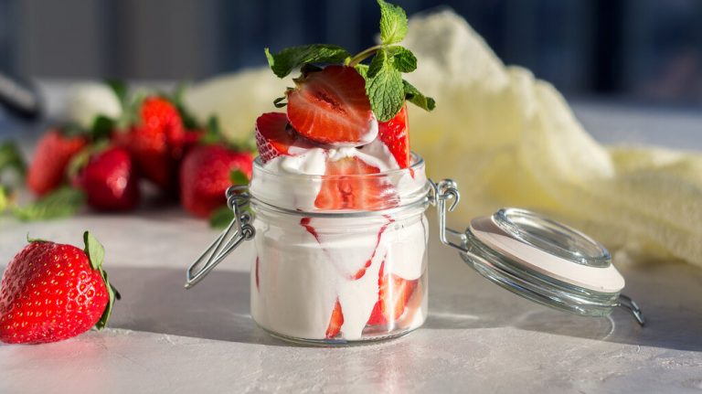 How To Vacuum Seal And Freeze Strawberries - Recipes.net
