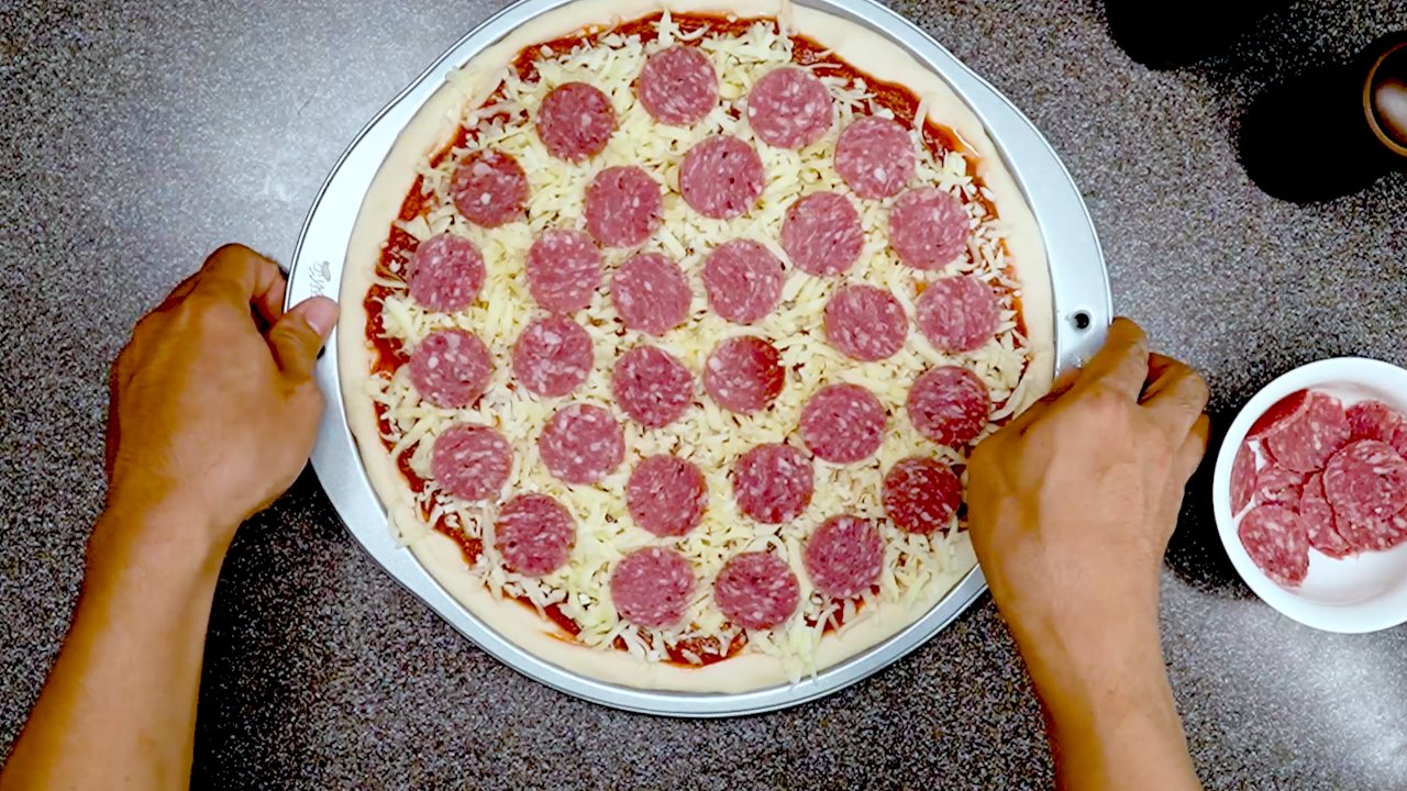 Homemade Domino's Pan Pizza Recipe - Recipes.net