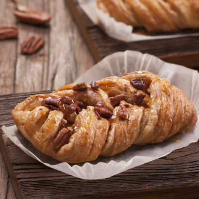 Sticky Sweet Maple Pecan Danish Pastry Recipe | Recipes.net