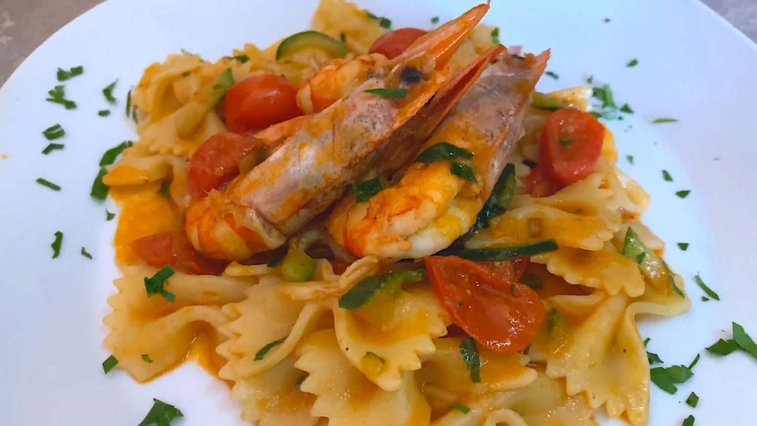 Tomato Puree vs. Paste: Which to Use in Cooking - Recipes.net