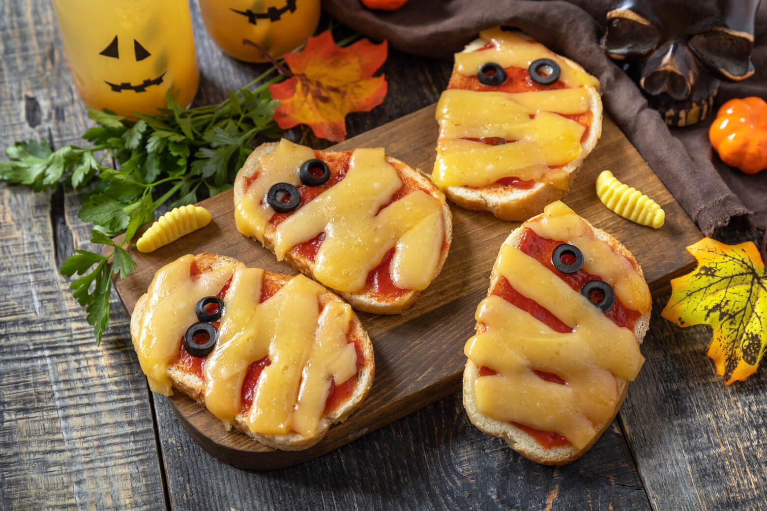 41 Fun Halloween Dinner Ideas For A Spooky Celebration - Recipes.net