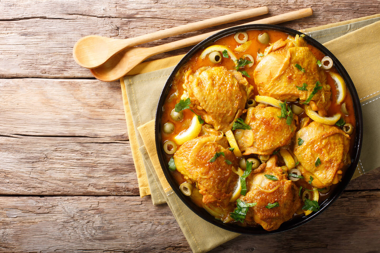 How To Poach Bone-In Chicken Thighs - Recipes.net