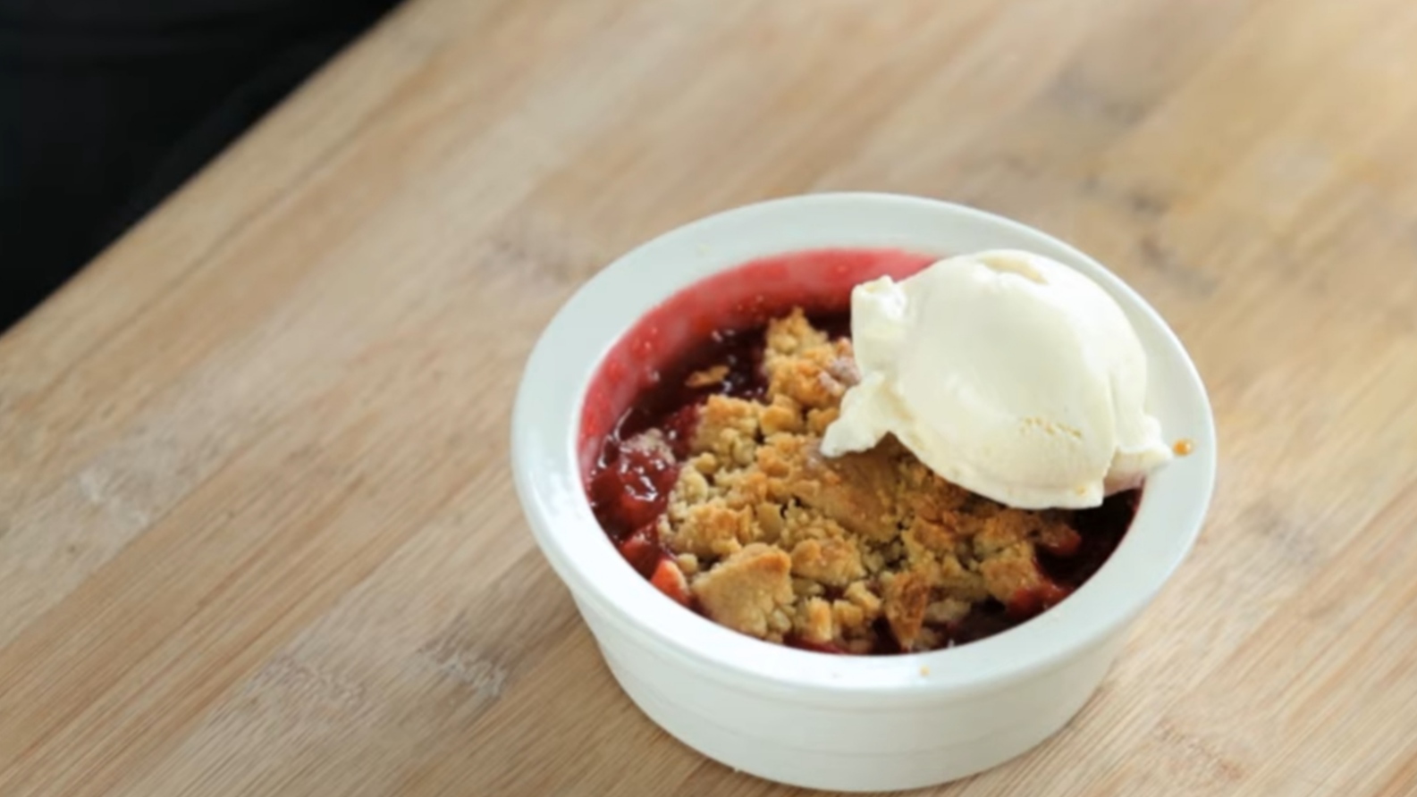 Best Crisp & Crumble Recipes - Recipes.net