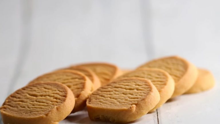Copycat Trefoils Shortbread Cookies Recipe - Recipes.net