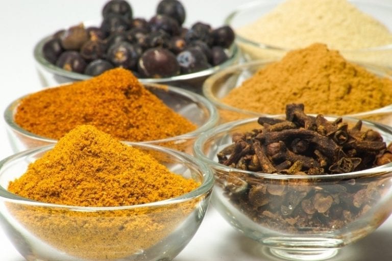 10 Best Allspice Substitute Options You Might Already Have In Your Pantry
