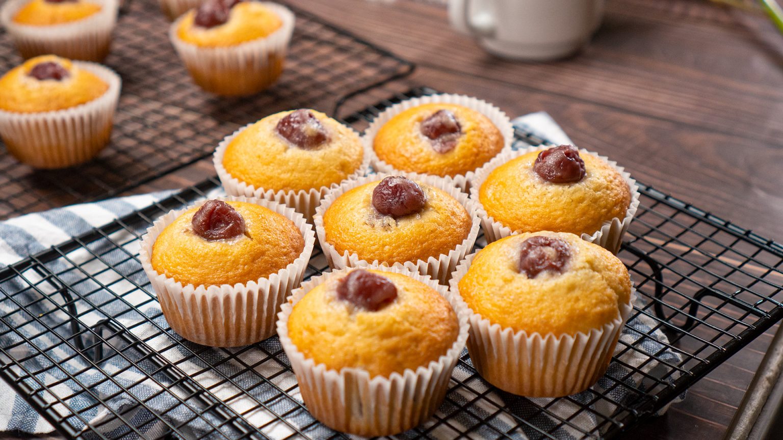 Moist and Flavorful Cake Mix Cherry Muffins - Recipes.net
