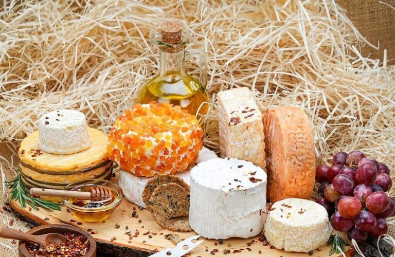30 Best Cheeses Ranked According to Cheese Connoisseurs