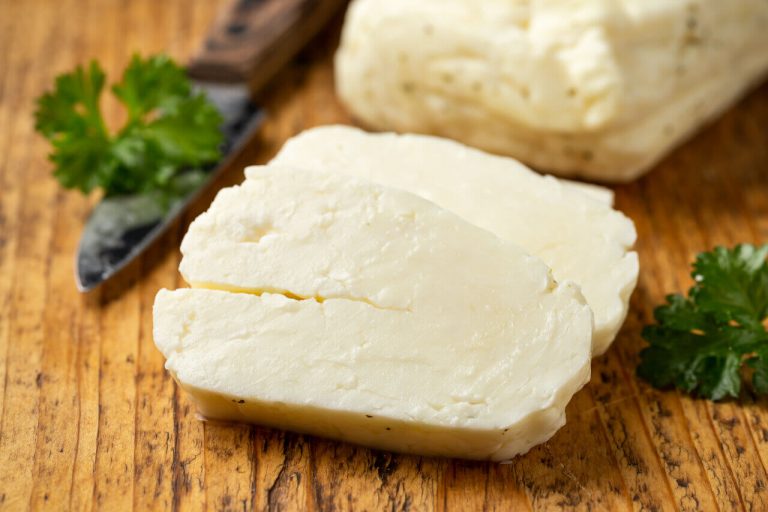 30 Different Types of Cheese, Explained - Recipes.net