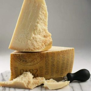 30 Best Cheeses Ranked According to Cheese Connoisseurs