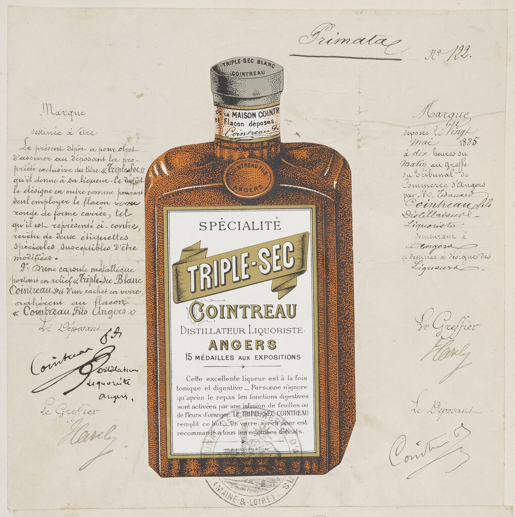 Cointreau vs Triple Sec: 4 Differences You Didn’t Know About - Recipes.net