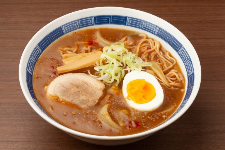 Ultimate Guide to Types of Ramen: Classics to Varieties Explained