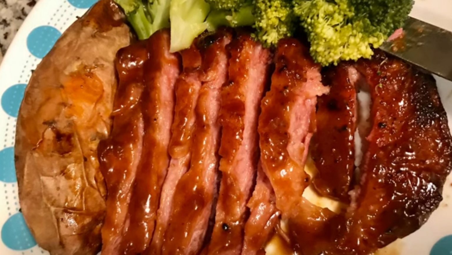 Corned Beef Point Cut vs Flat Cut: What’s the Difference? - Recipes.net