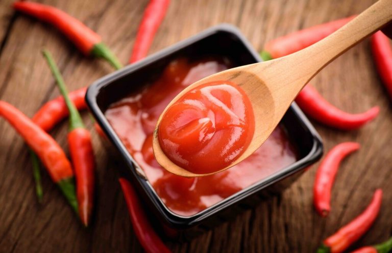 15 Best Sriracha Substitutes You Must Try - Recipes.net