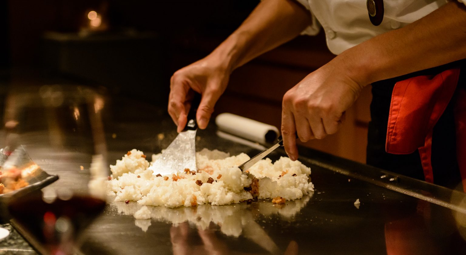 Teppanyaki vs Hibachi: What Are Their Differences? - Recipes.net