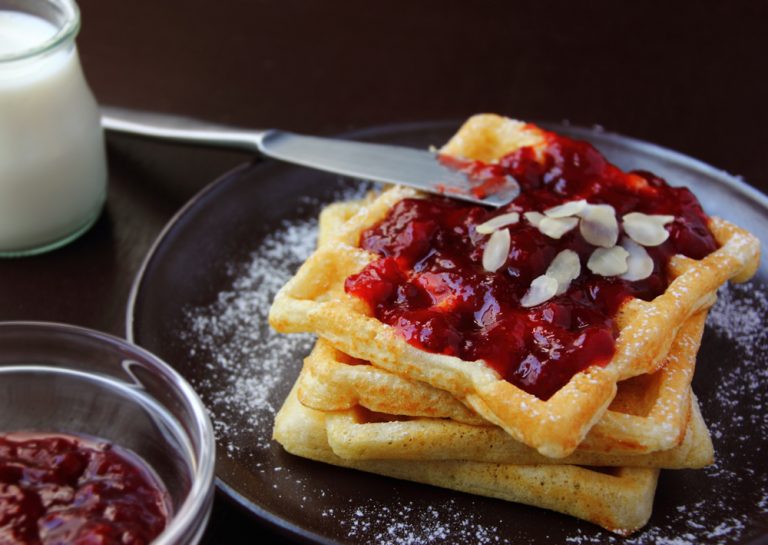 34 Best Waffle Toppings From Sweet To Savory - Recipes.net