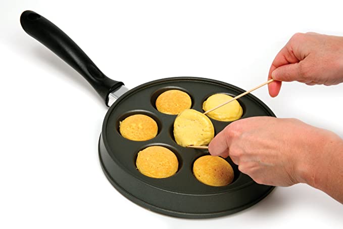 13 Best Pancake Maker Options of 2022 - Recipes.net