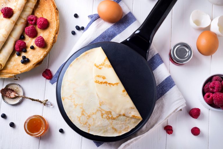 13 Best Pancake Maker Options of 2022 - Recipes.net