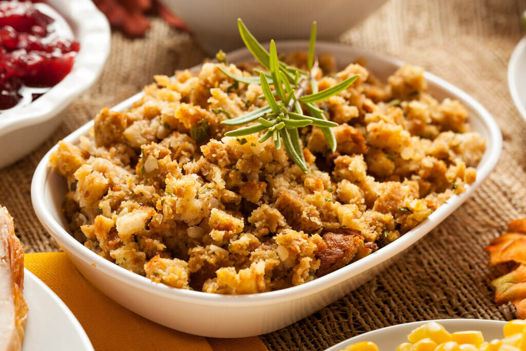 Homemade Old-Fashioned Stuffing Recipe - Recipes.net
