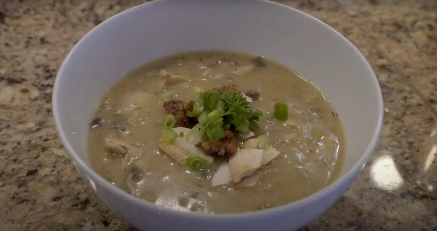 Clam and Mushroom Chowder Recipe Recipe | Recipes.net