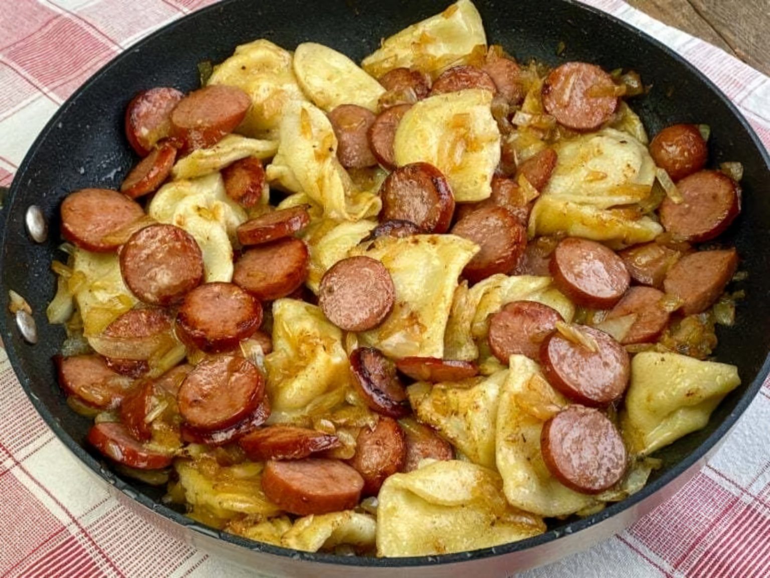 How To Boil Polish Sausage - Recipes.net