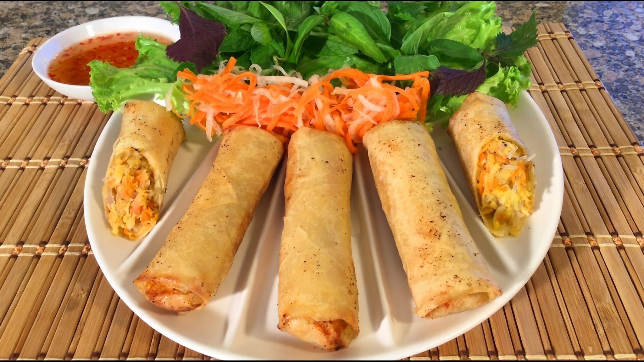 How To Fry Rice Paper Spring Rolls - Recipes.net