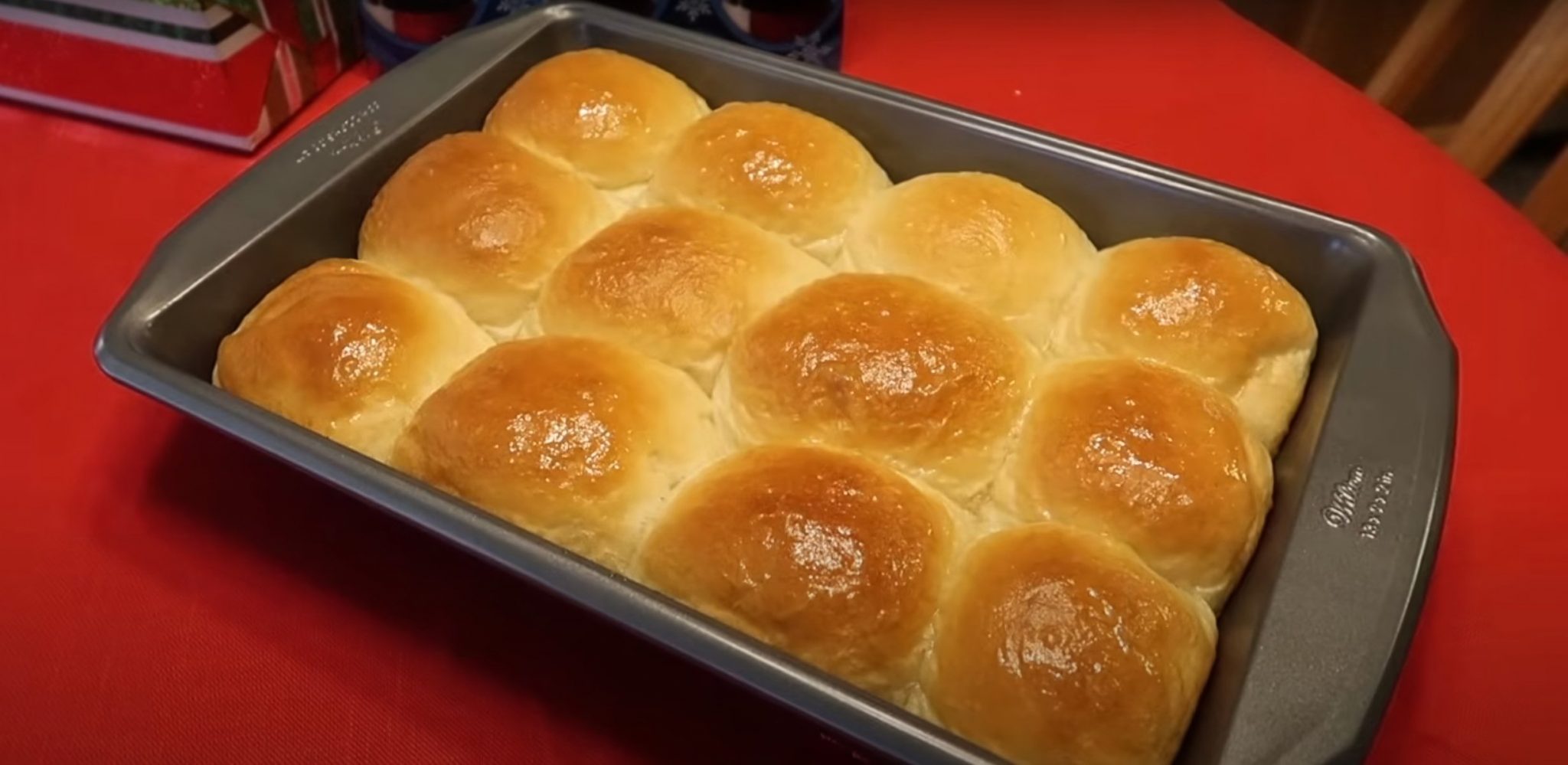 Grandmas Old Fashioned Yeast Rolls Recipe