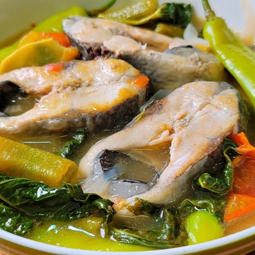 Sinigang na Bangus (Filipino Milkfish in Tamarind Broth) Recipe ...