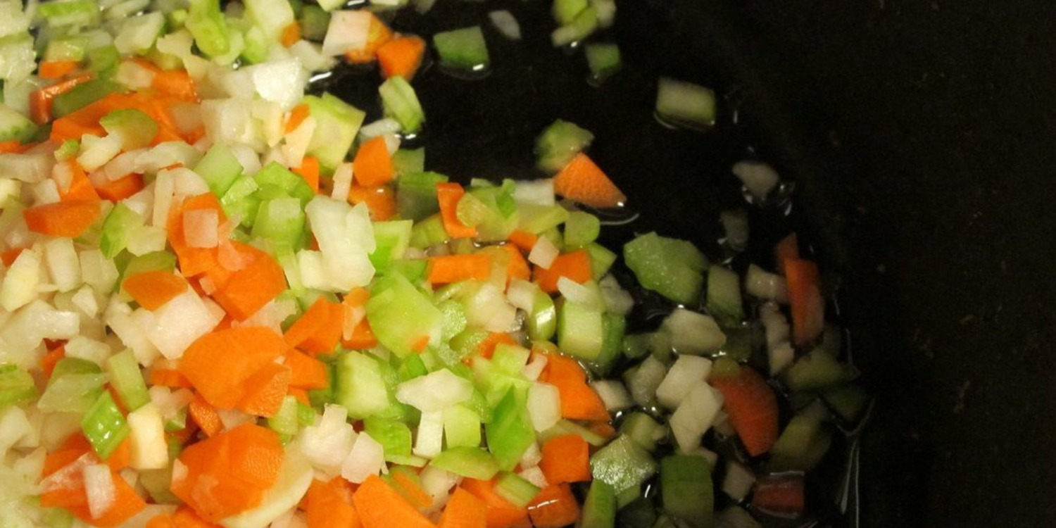 How to Sweat Vegetables - Recipes.net