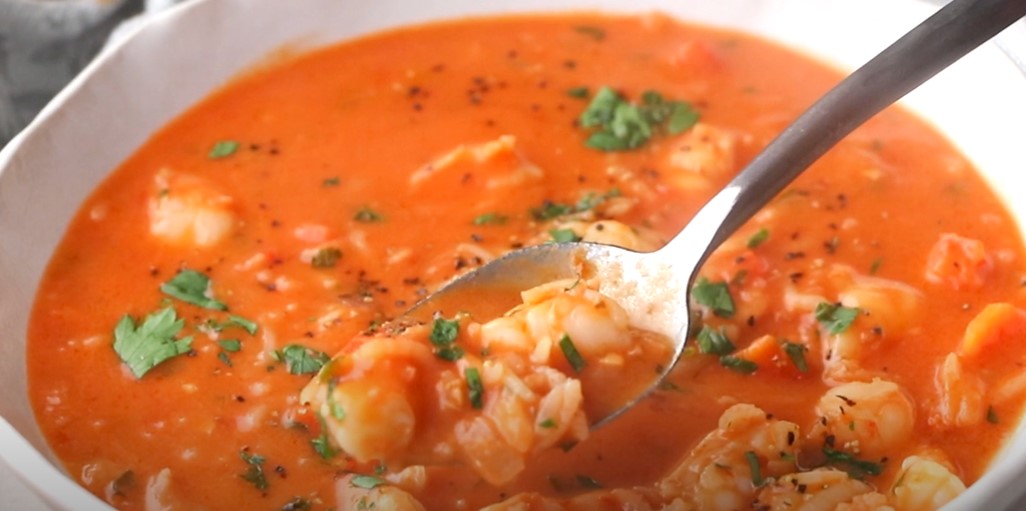 Creamy Slow-Cooked Shrimp And Scallop Soup Recipe - Recipes.net