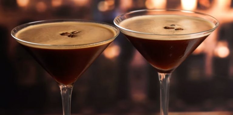 Martini Cocktail - Recipes.net