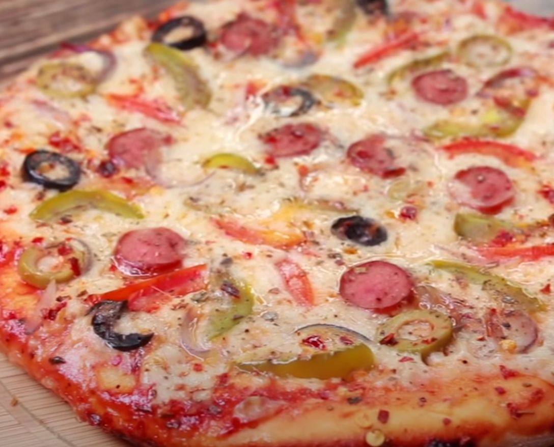 Homemade Domino's Pan Pizza Recipe - Recipes.net